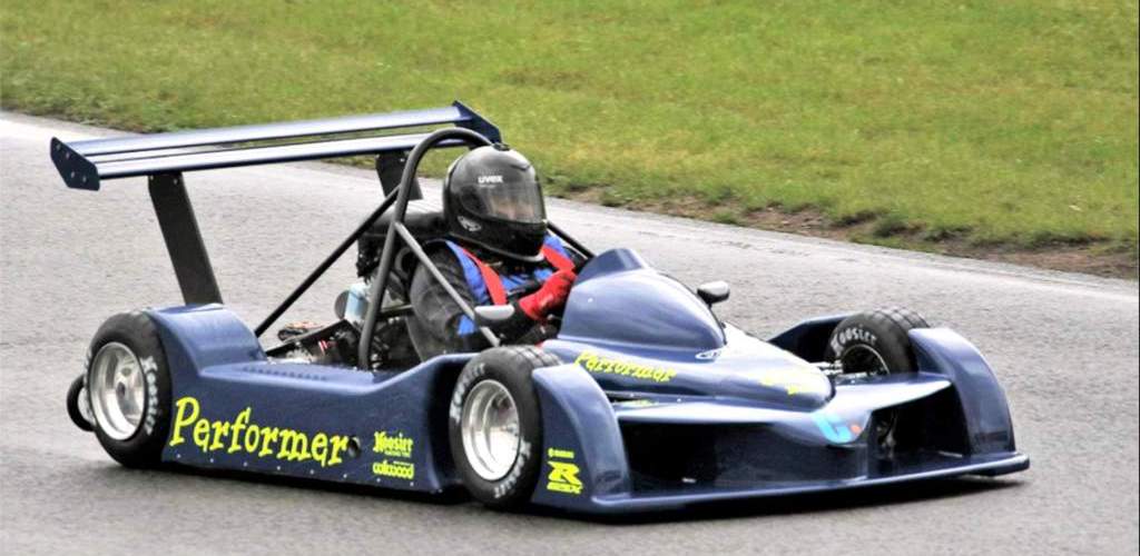 Performer by Elkmann